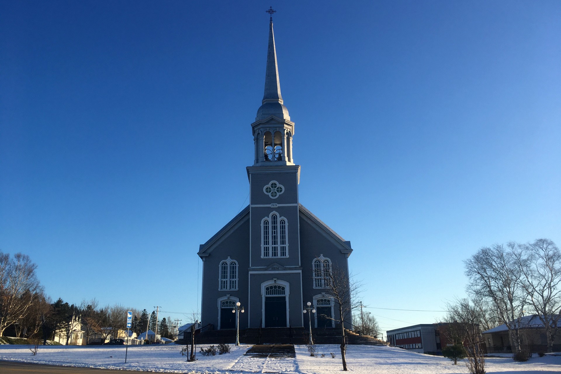 Chapter 4 - The new face of Catholicism in Quebec's rural towns